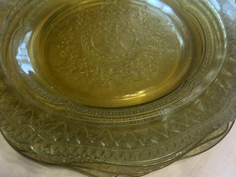 4 madrid Pattern Depression Glass Luncheon Plates - Etsy