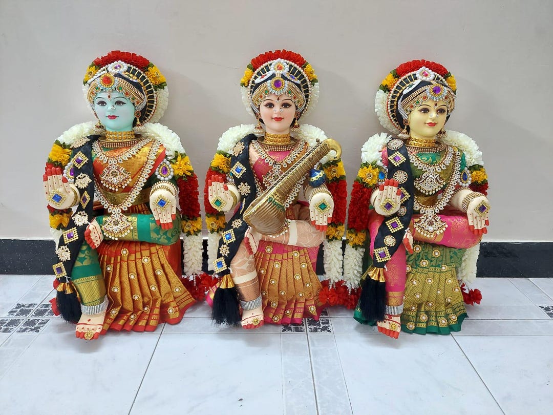 Expressive Dolls- Durga Lakshmi Saraswati Indian Goddess / Tridevi ...