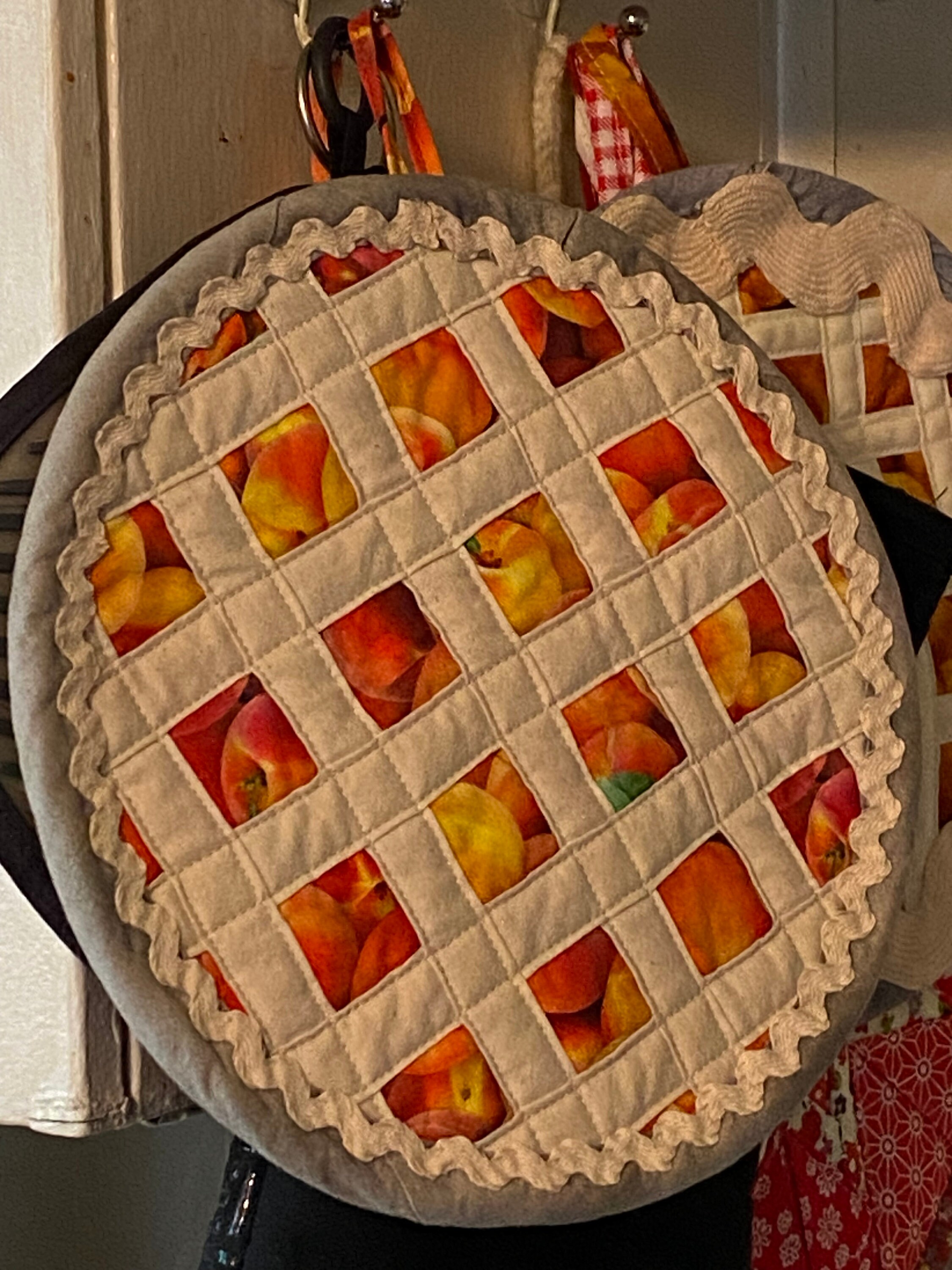 9" Pie Potholder/ Hot Pad With Matching Loop - Etsy