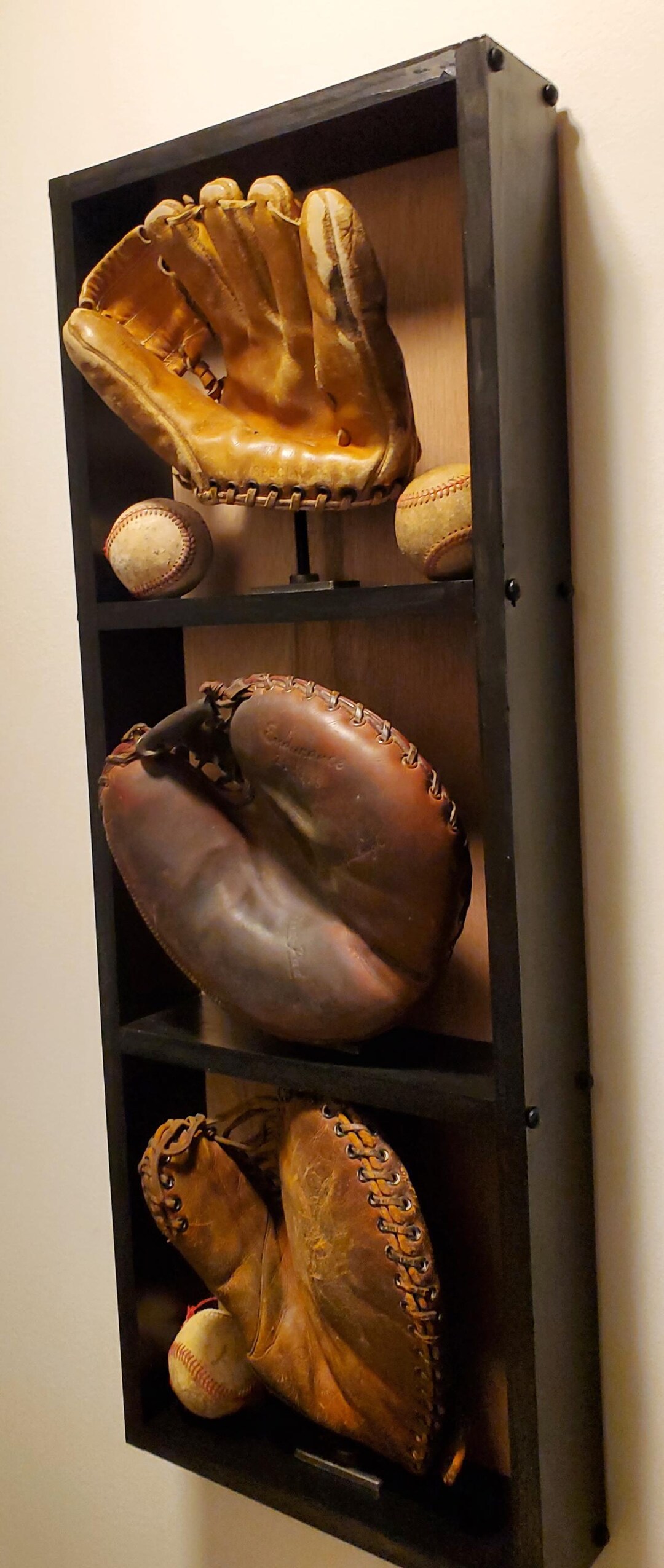 Black / Natural 3-box Vertical Shadowbox With Mid-century Mitts. Ideal ...