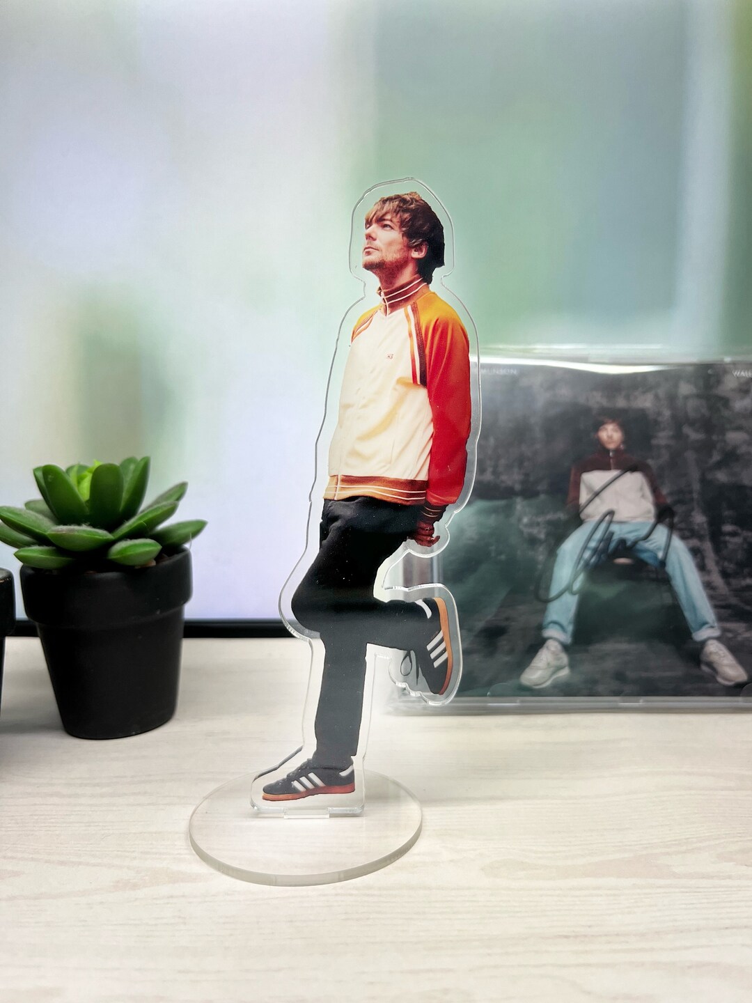 Louis Tomlinson Acrylic Standee | Perfect Gift for Louies, Louis's Fans, Directioner - Etsy