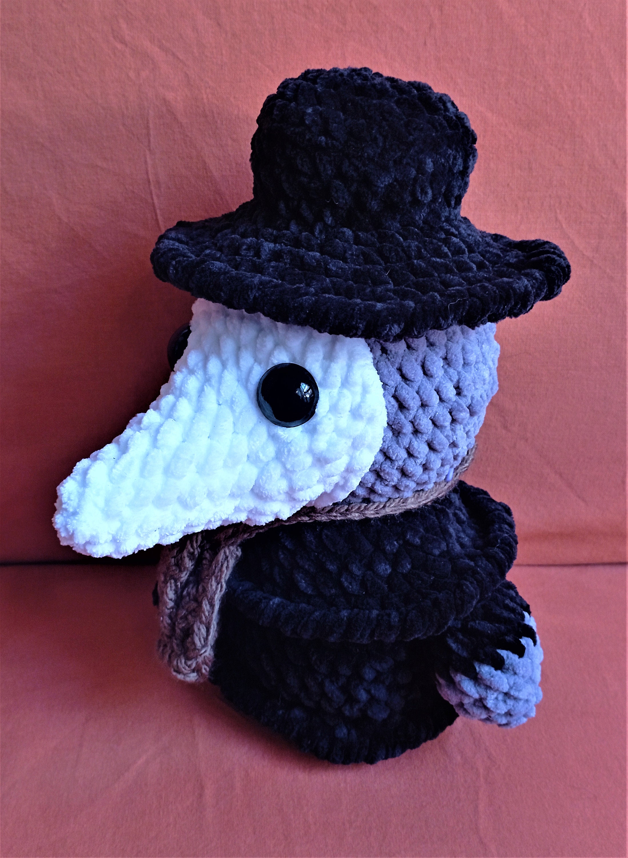 Cute Plague Doctor Crochet Plush Halloween, Medico Della Peste ...