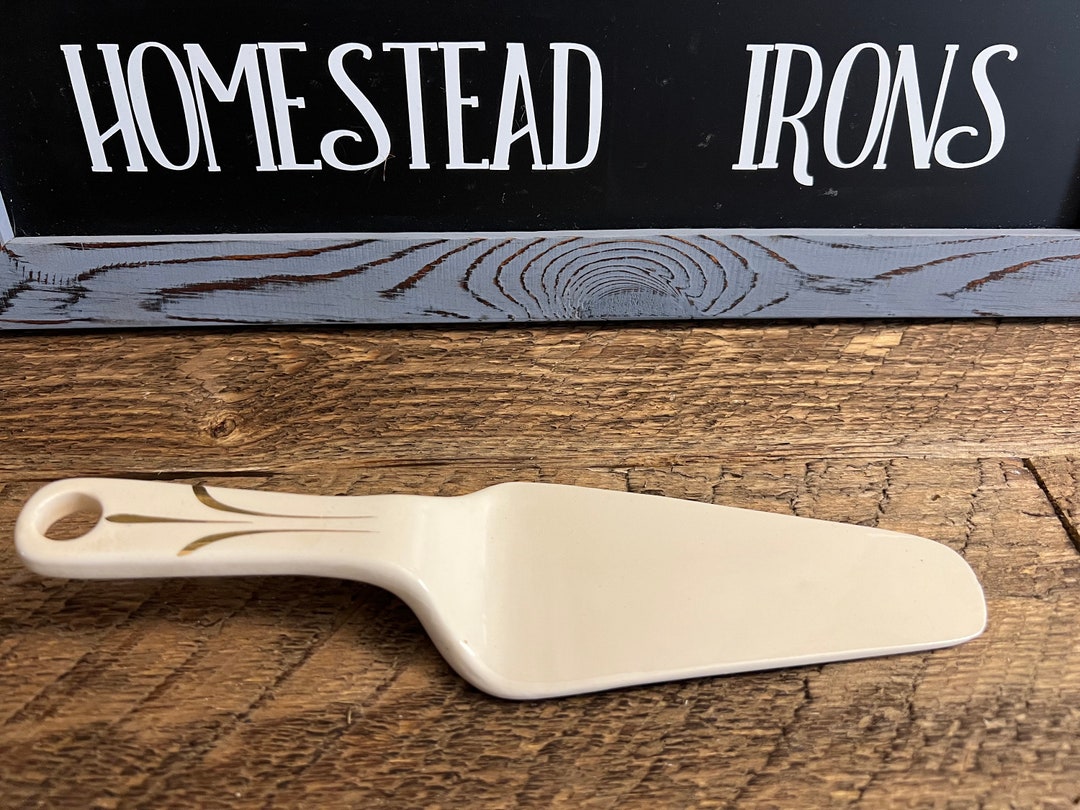 Vintage Ceramic Pie Server - Etsy