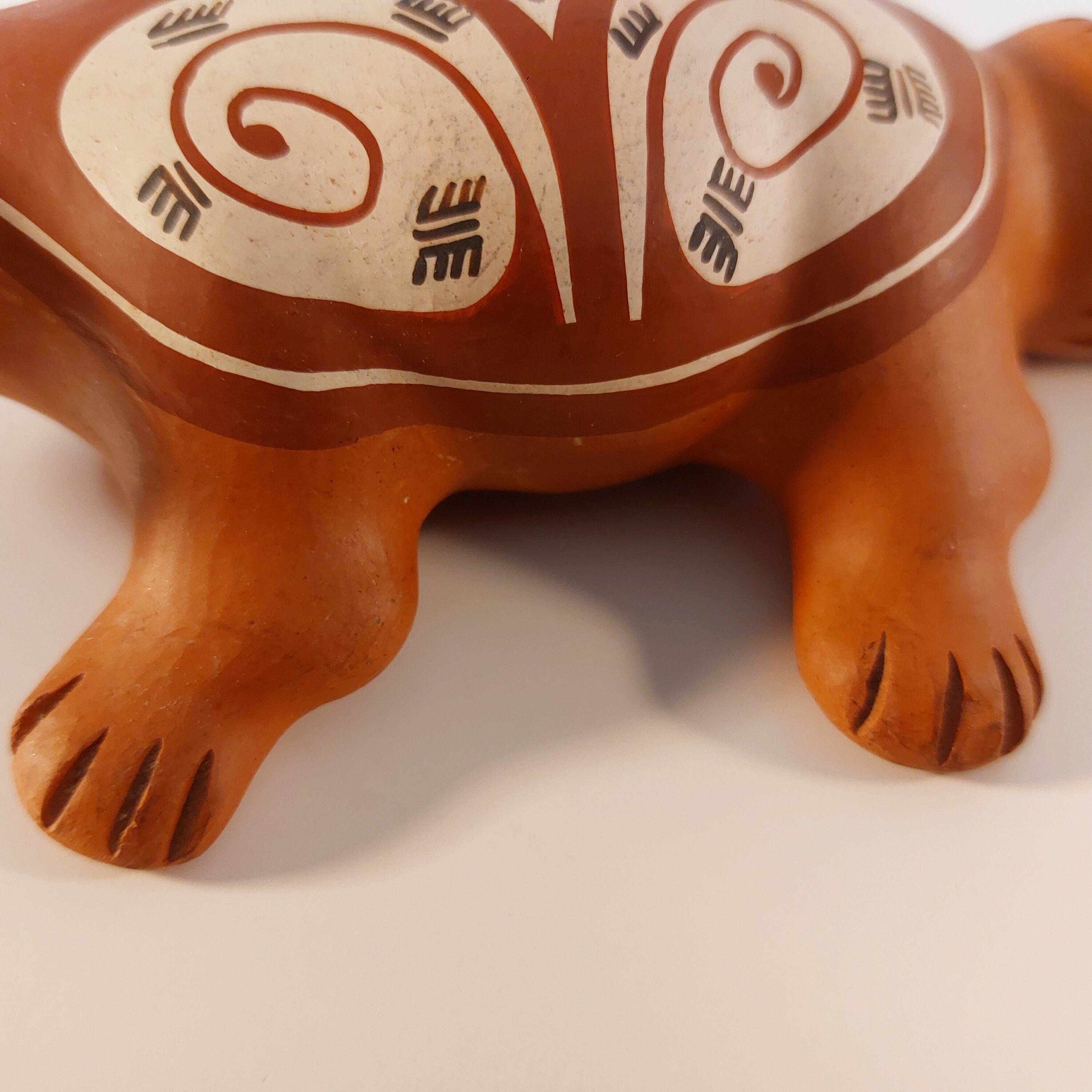 Vintage Lizard - Terracotta Native Pottery - Central / South America ...