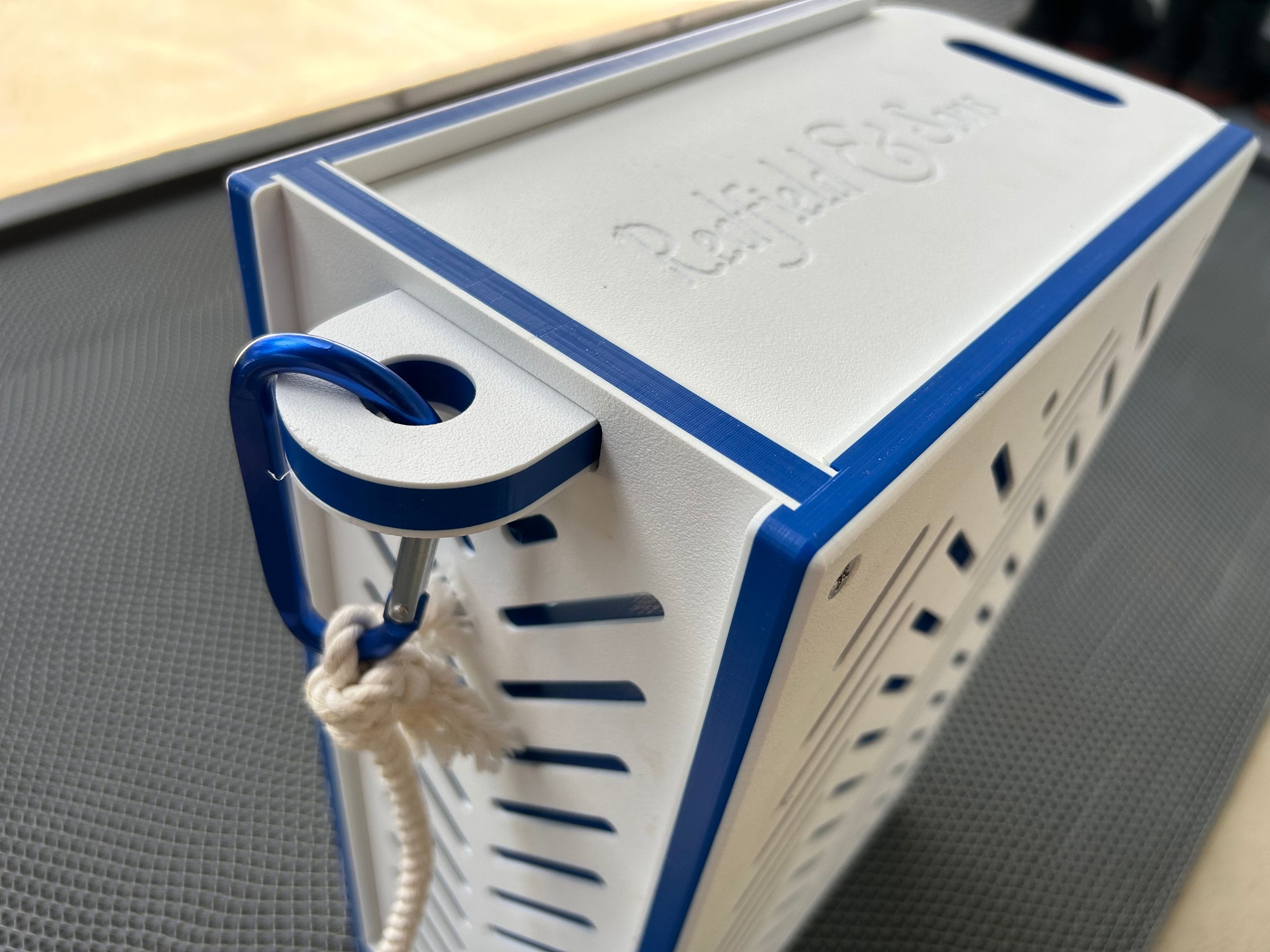 Chum Box | Chum Basket | Chum Dinger | Fishing Accessories | Fishing ...