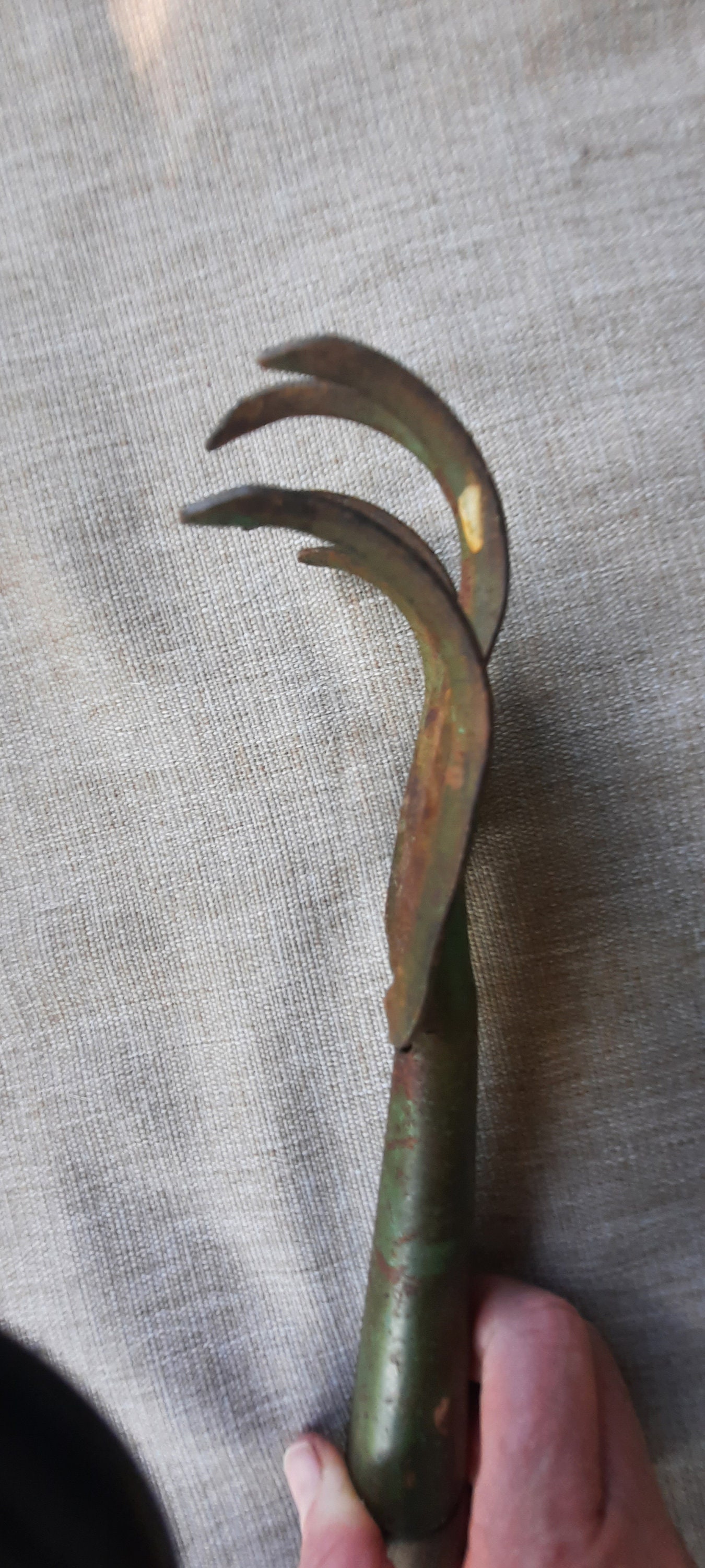 Vintage Hand Rake Gardening Tool. Porch Decoration. Garden Shed. Flower ...