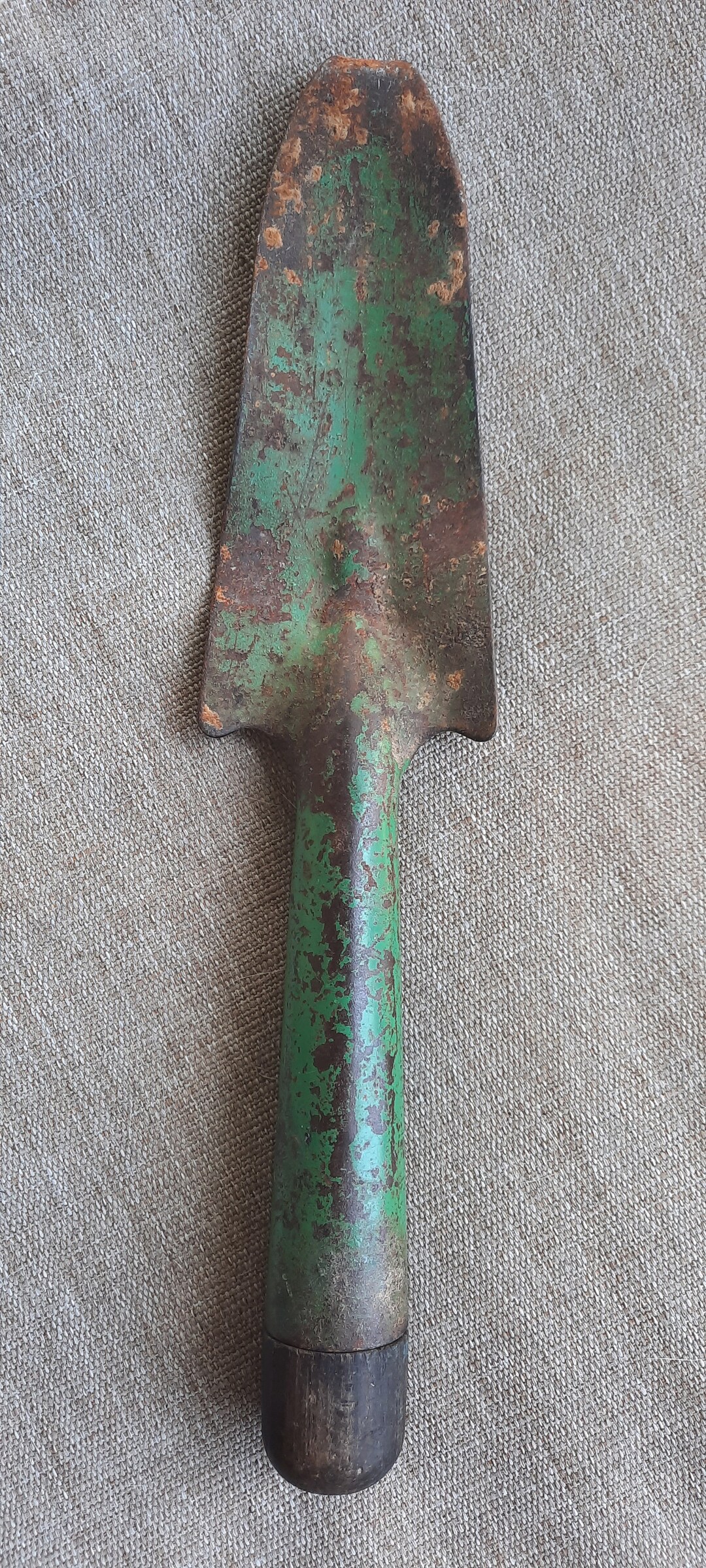 Vintage Narrow Hand Spade Gardening Tool. Porch Decoration. Garden Shed ...
