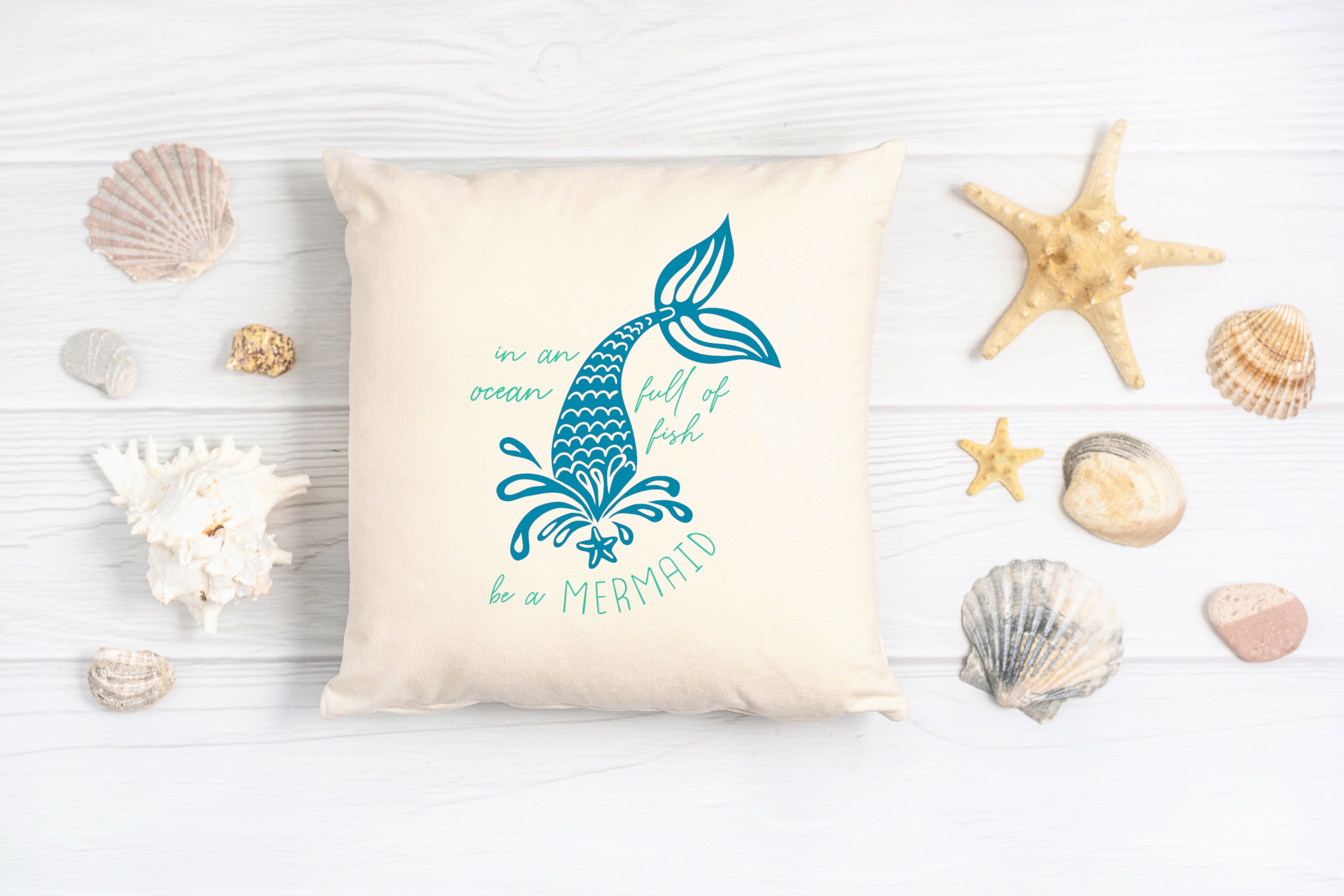 MEERJUNGFRAU Flosse Plotterdatei, SVG, PNG, Nixe, maritim, in an ocean ...