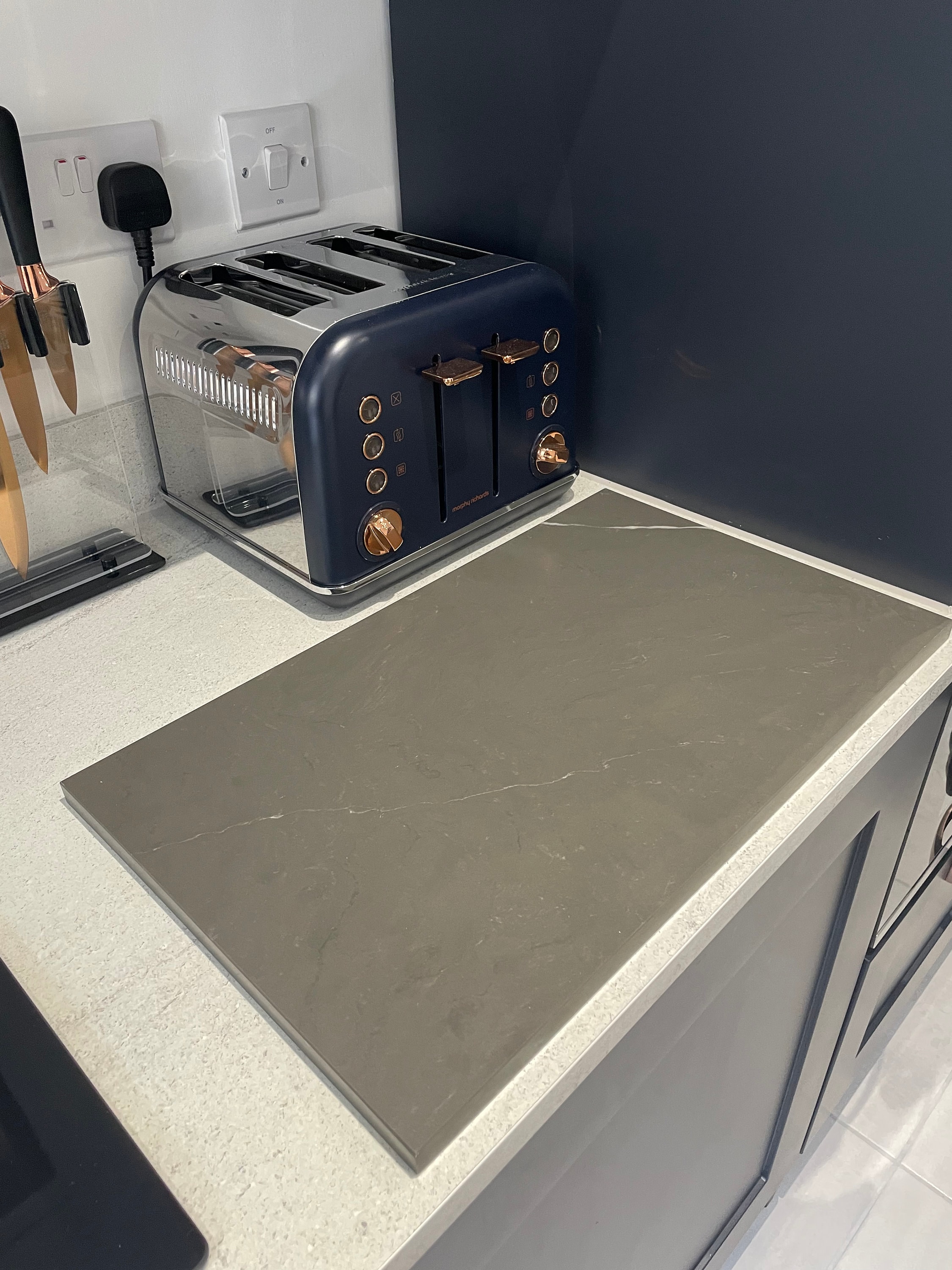 LUXURIOUS QUARTZ BOARDS Chopping / Cutting / Serving / Food Preparation ...