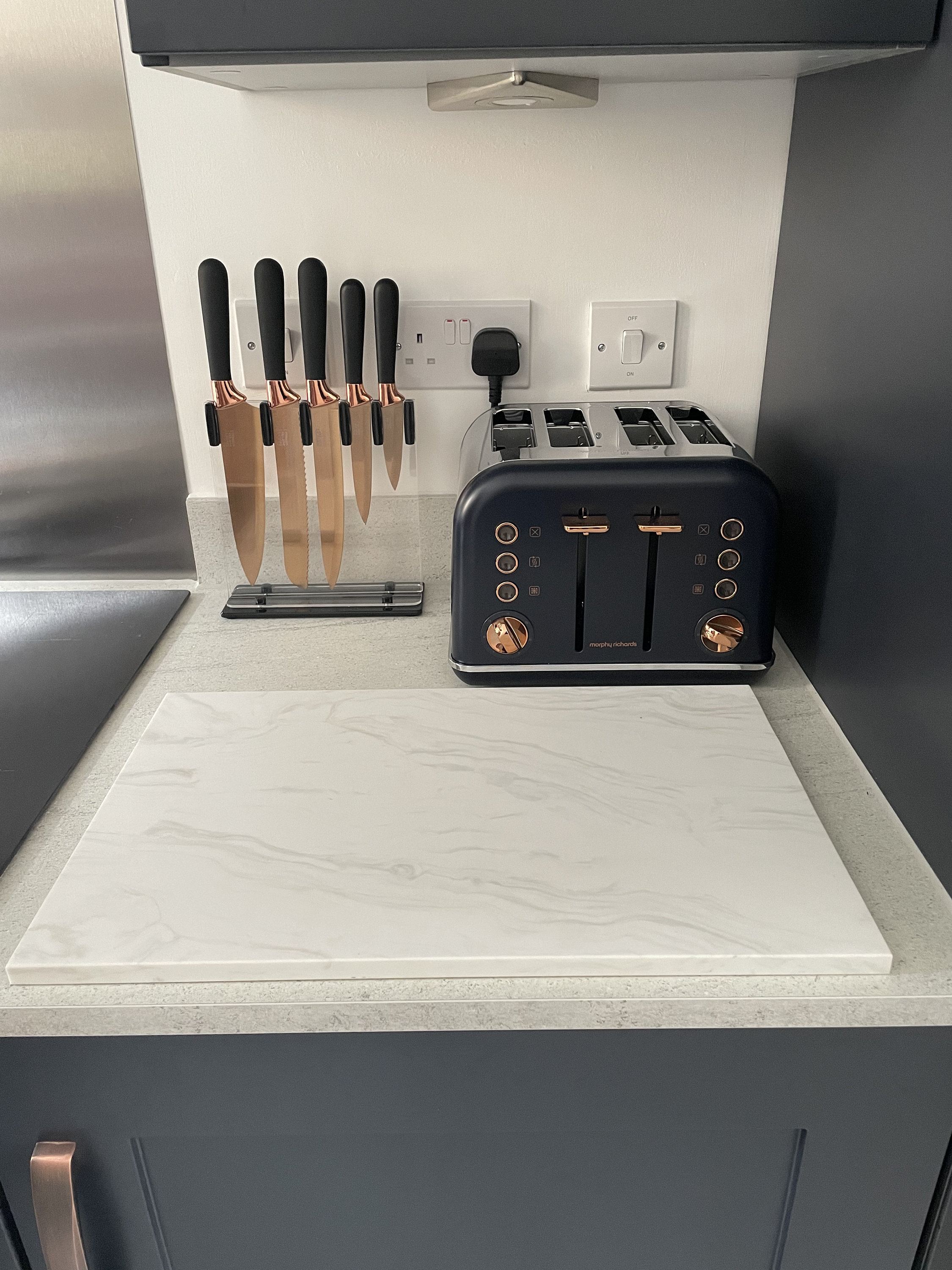 LUXURIOUS QUARTZ BOARDS Chopping / Cutting / Serving / Food Preparation ...