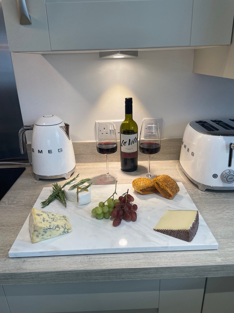 LUXURIOUS QUARTZ BOARDS Chopping / Cutting / Serving / Food Preparation ...