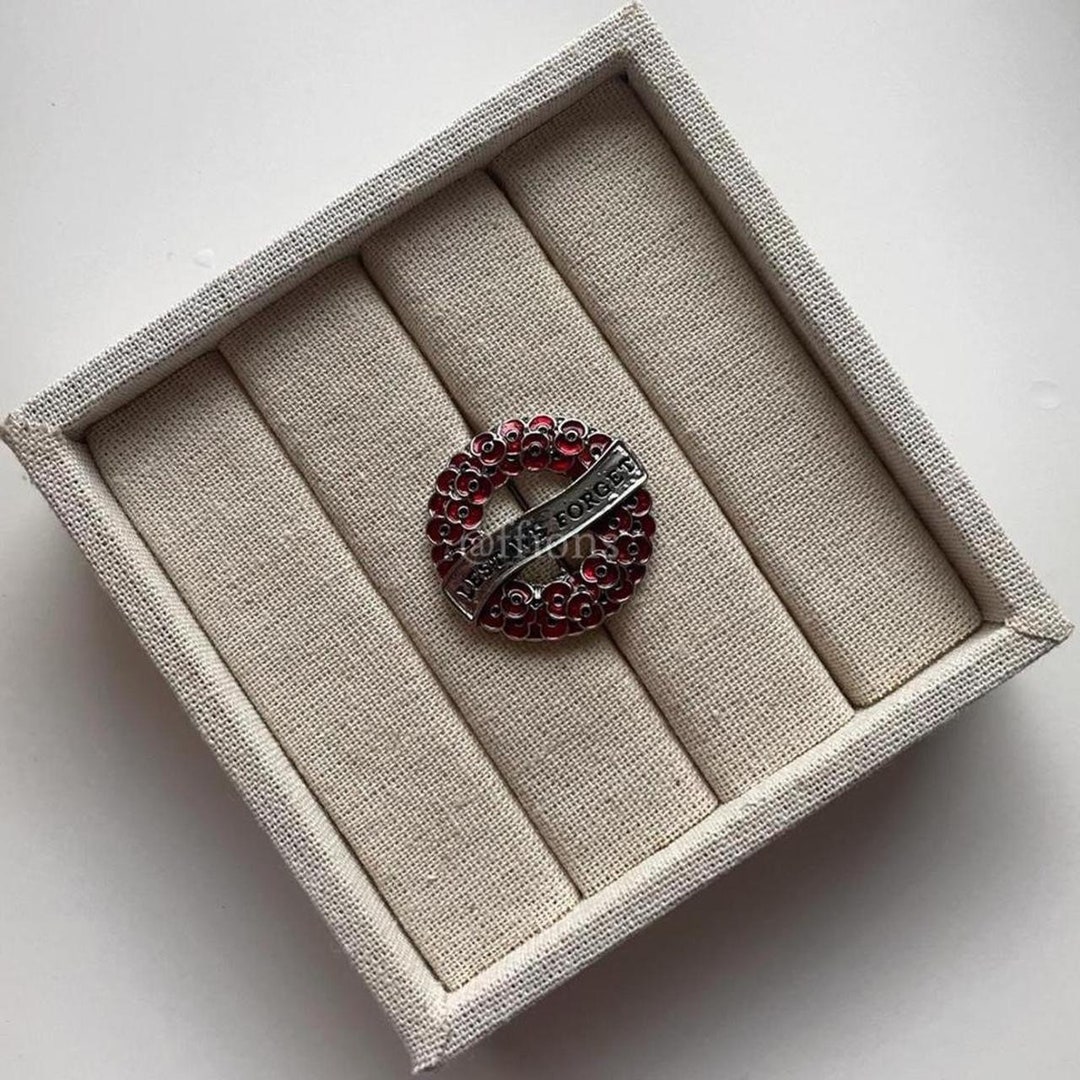 Lest We Forget Poppy Appeal Pin/brooch/badge - Etsy
