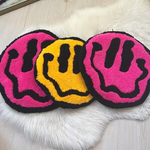 Trippy Smile Tufted Rug | Custom Smile Rug - Etsy