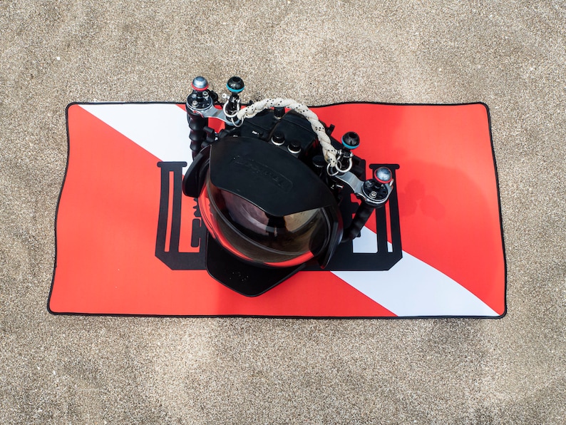 The Camera Mat Underwater Photography Camera Mats, Hammer Head Shark ...