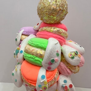 Crazy Macaron Sundae, Fake Bake, Faux Food, Ice Cream Sundae, Extreme ...