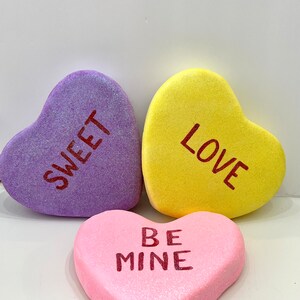 Oversized Fake Conversation Heart, Valentine’s Day Decor, Heart ...