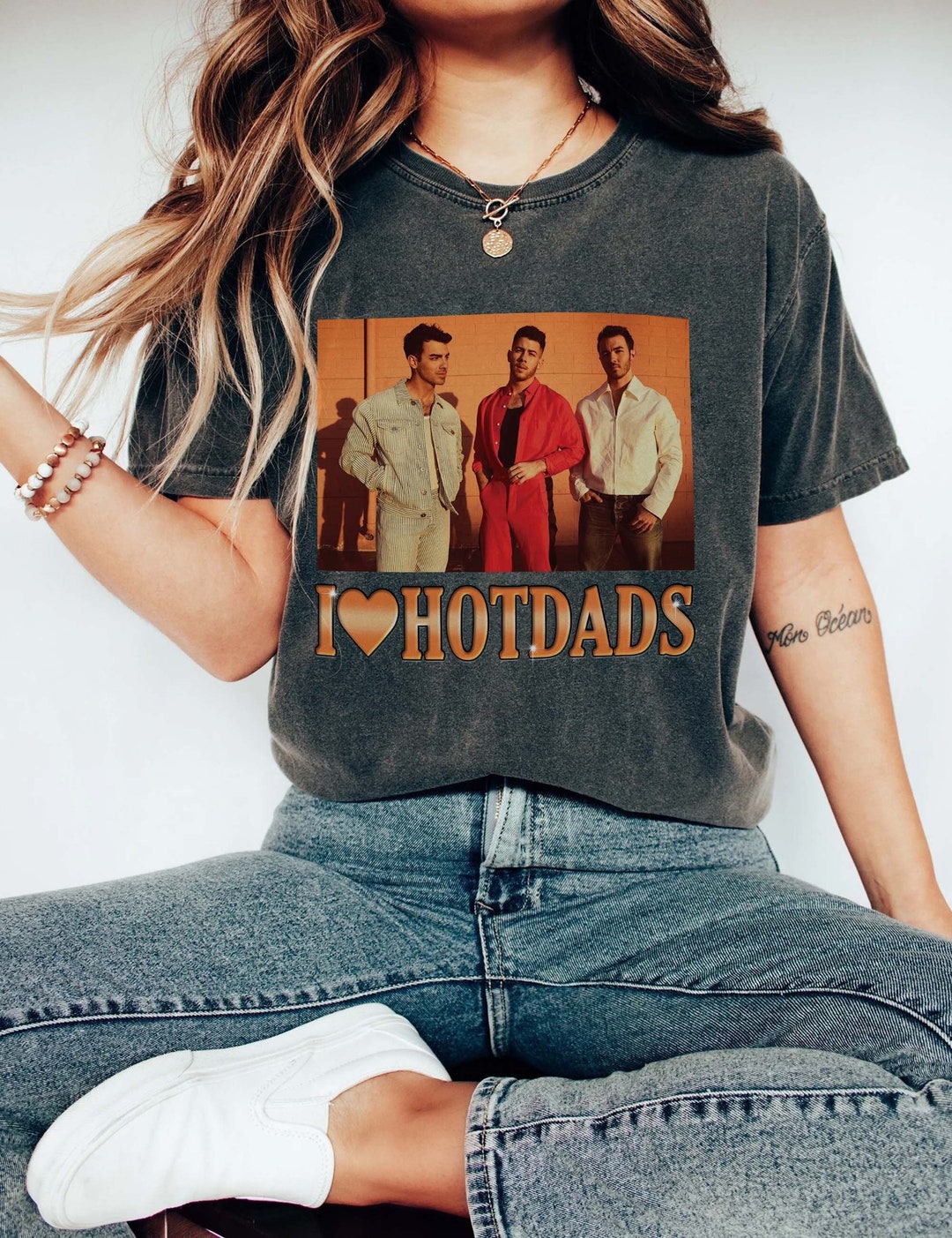Vintage I Love Hot Dads Shirt Jonas Brothers Shirt Joe Jonas - Etsy