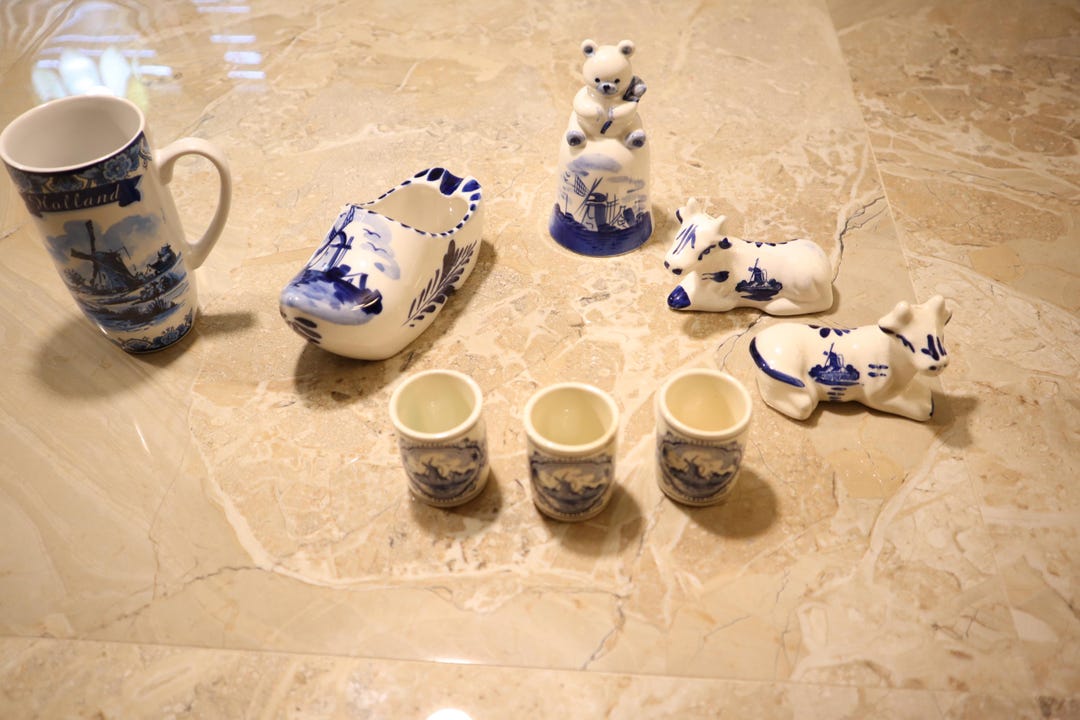 Lot of 7 Delft Blue and White Made in Holland Figurines and Souvenirs ...