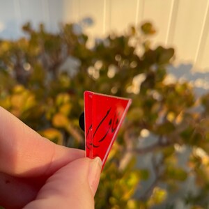 Resist Acrylic Pin, Qawim Pin, Red Triangle, Resistance Pin, for ...