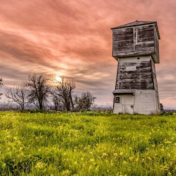 Metal Water Tower Wall Art - Etsy