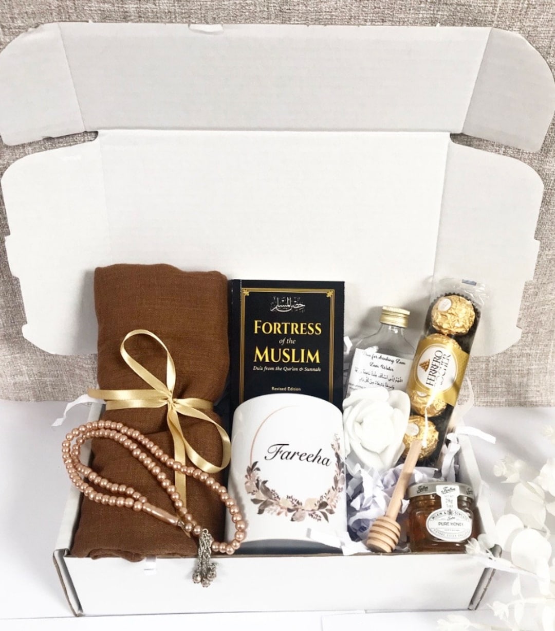 Luxury Hijab Hamper Islamic Mum Daughter Sister Friend Eid Wife Gift ...
