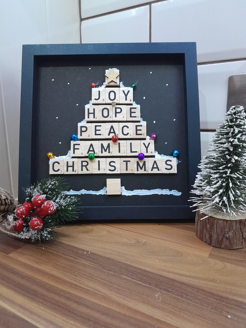 Scrabble Christmas Tree With Baubles Frame - Etsy