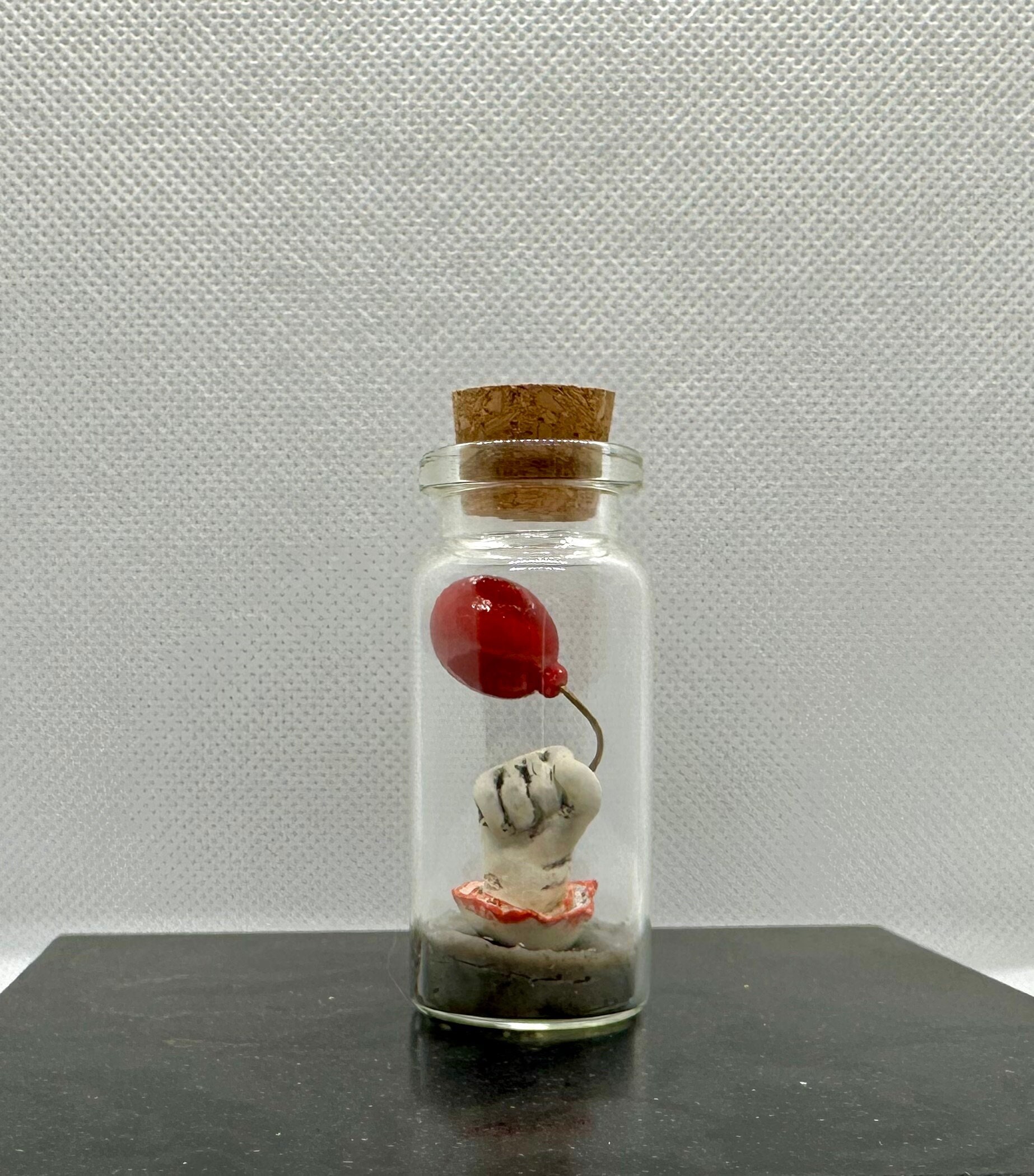 Pennywise the Clown With Red Balloon - Etsy