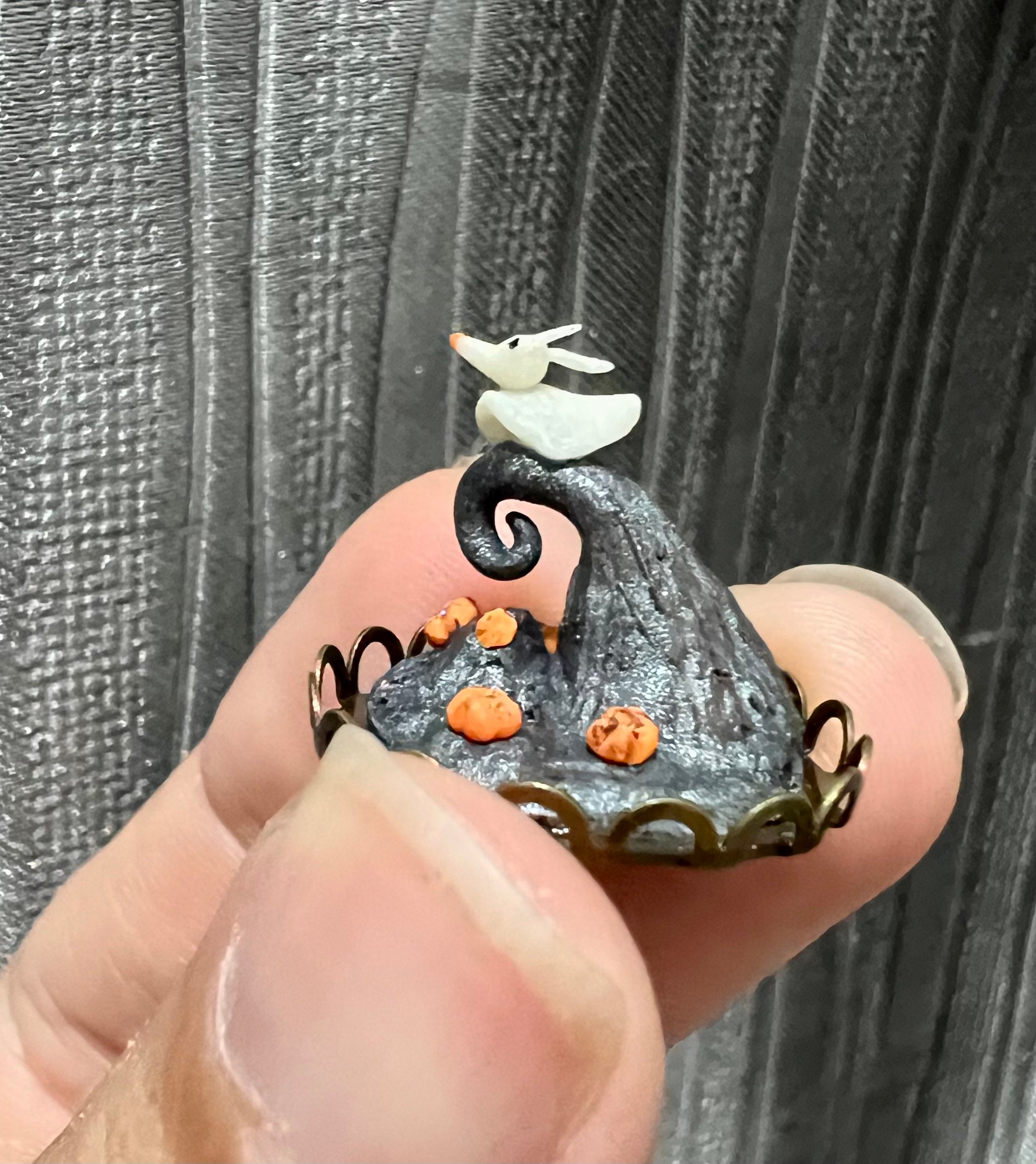 Tim Burton’s Nightmare Before Christmas With (glow in the Dark!) Zero ...