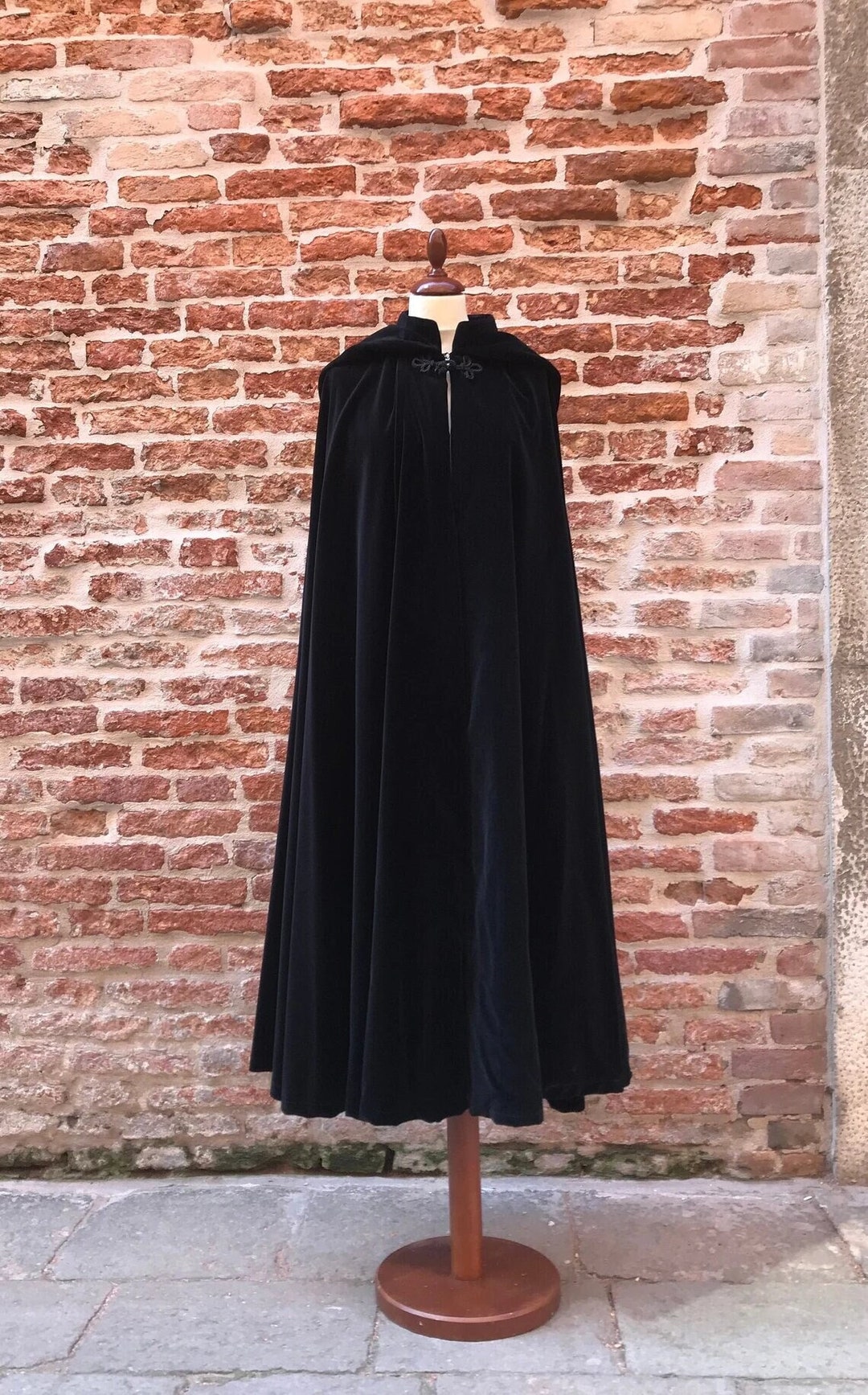 Black Velvet Cloak,women's Hooded Cloak - Etsy