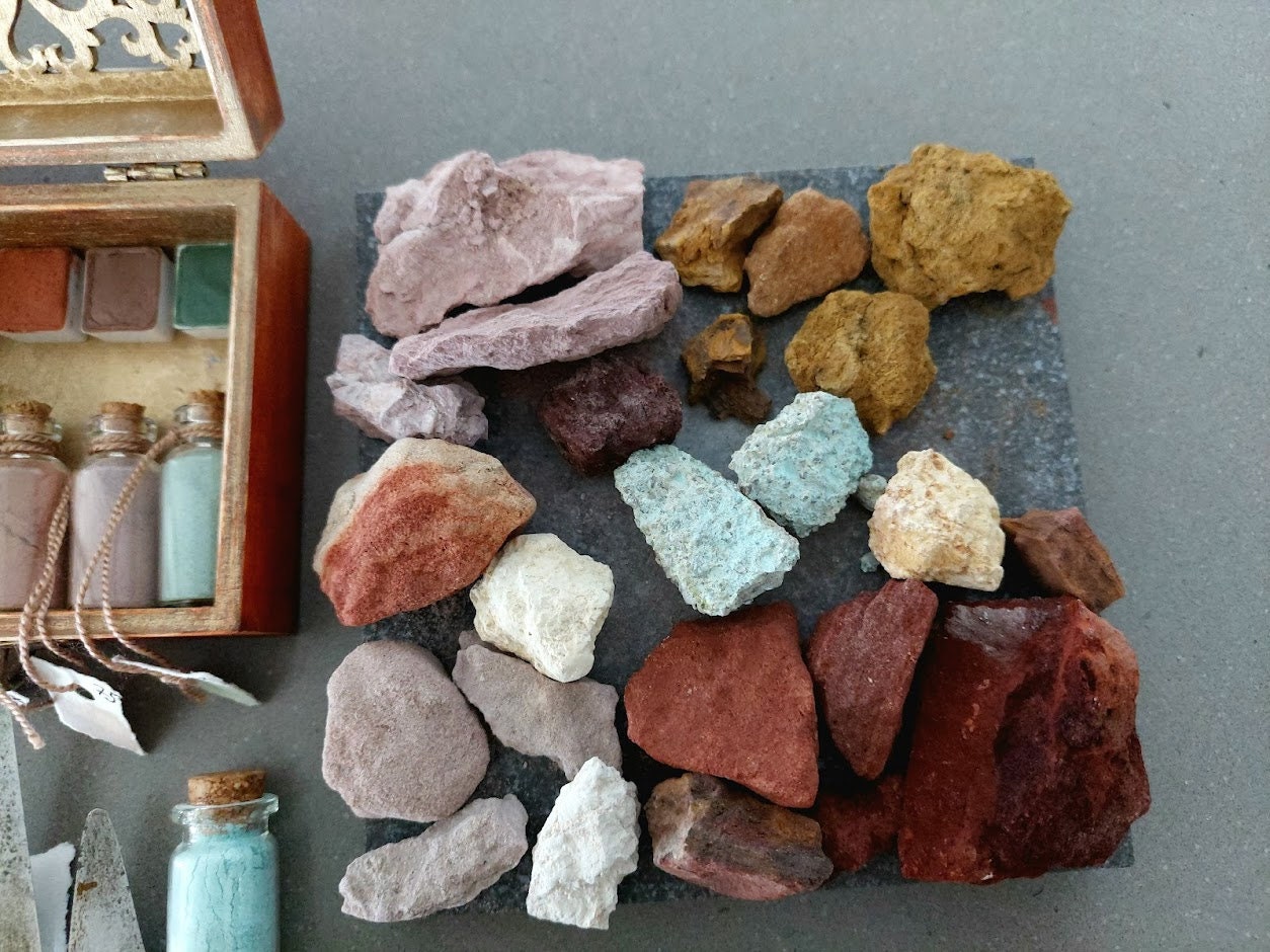 Mineral Watercolor Paints 8 Color 4 Pigment in Beautiful - Etsy Israel