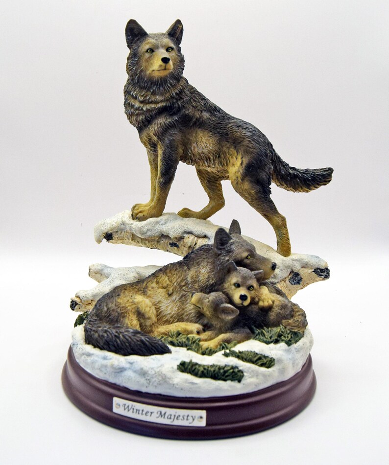 Wolf Figurine Sculpture 'winter Majesty' Protectors of the Pack Wolves ...