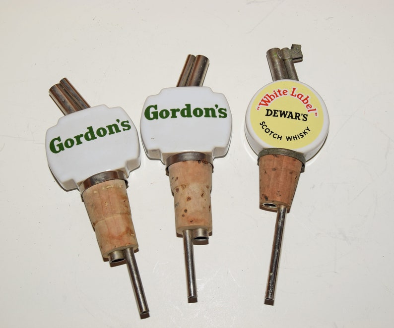 Vintage Dewar's White Label Scotch Whisky & Gordons Gin Bottle Pourers ...