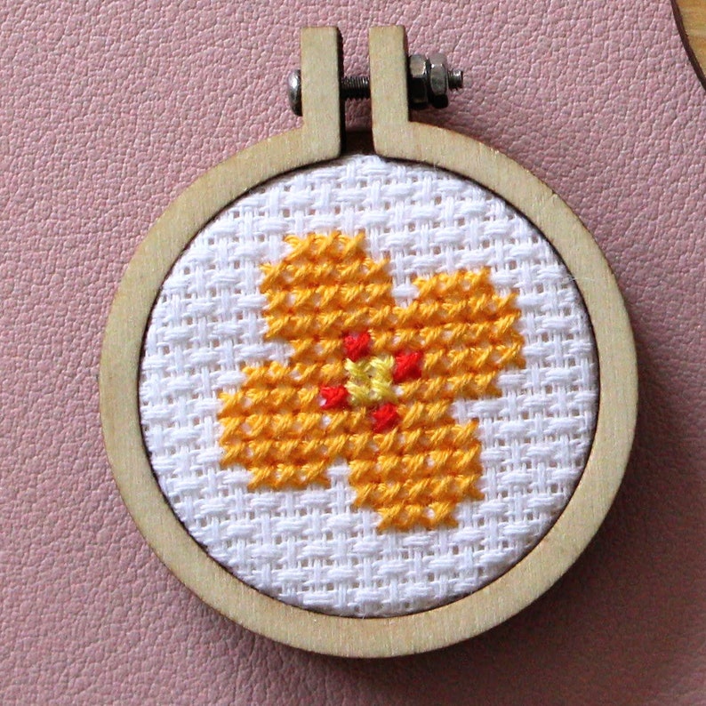 Flower Mini Hoop Beginners Kits - Etsy