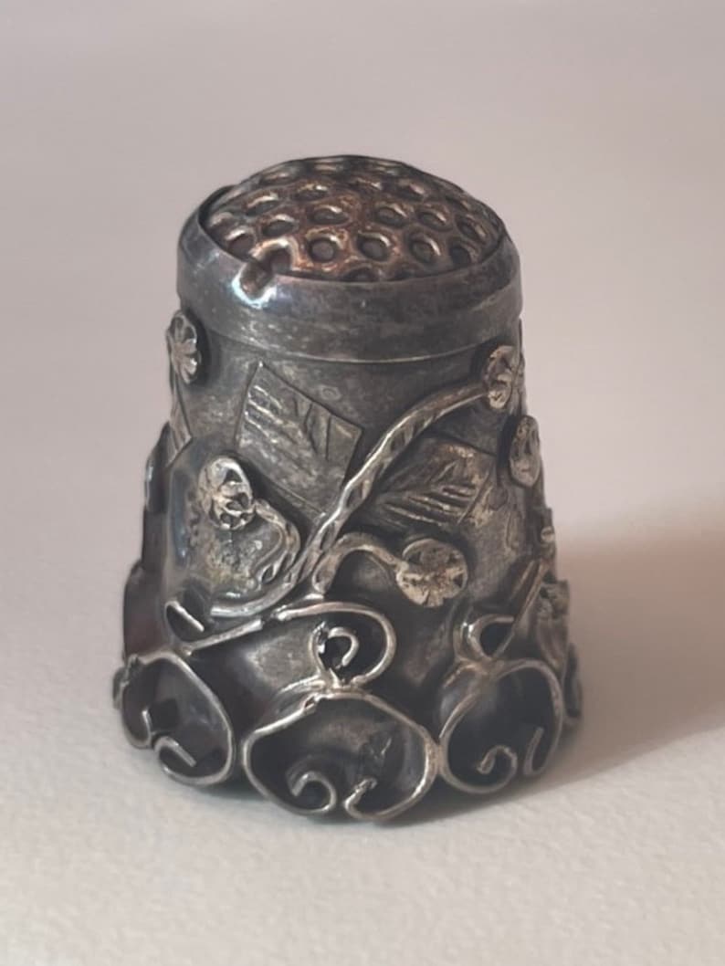Vintage Poppy and Vine Thimble. Engraved Mexico 925 Silver. - Etsy