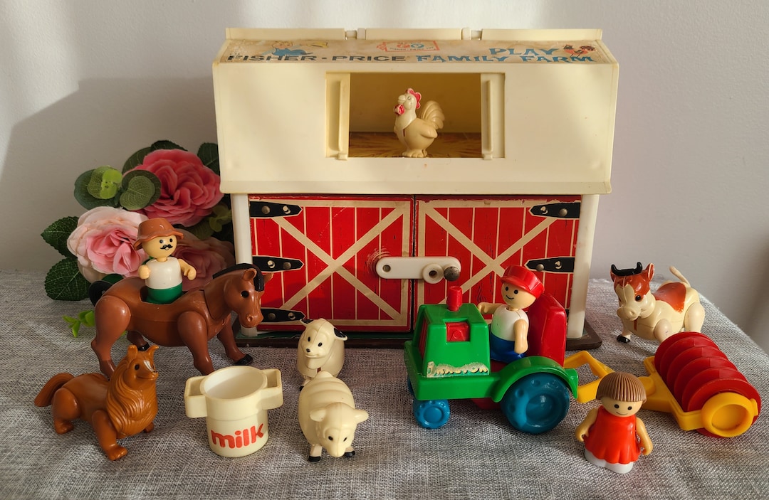 Vintage Fisher Price Little People Farm Barn 1967 With Animals and ...