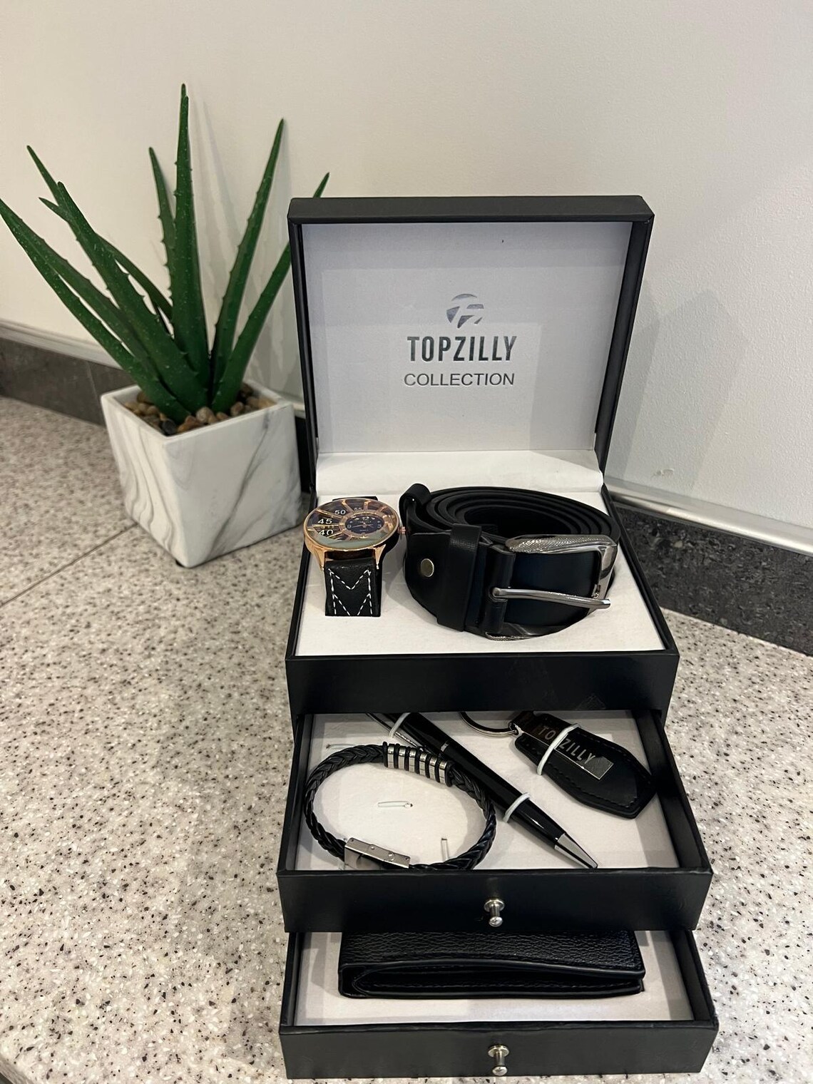 Mens Gift Set: Watch Bracelet, Keychain, Leather Wallet & Belt Birthday ...