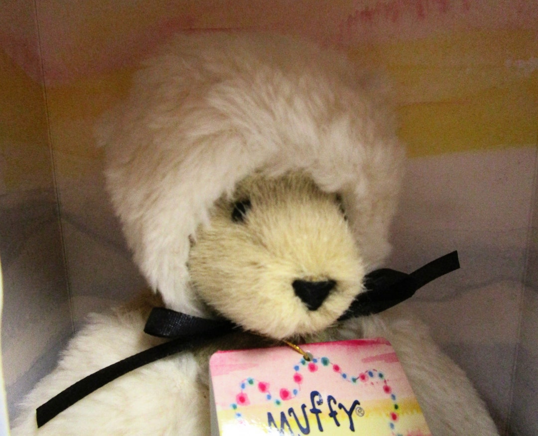 Muffy Vanderbear Polar Bear north Meets South Holiday Limited Edition ...