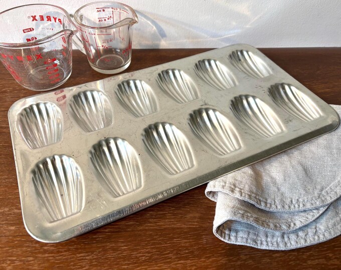 Vintage French Madeline Madeleine Shell Pan | Dessert Butter Cookie ...