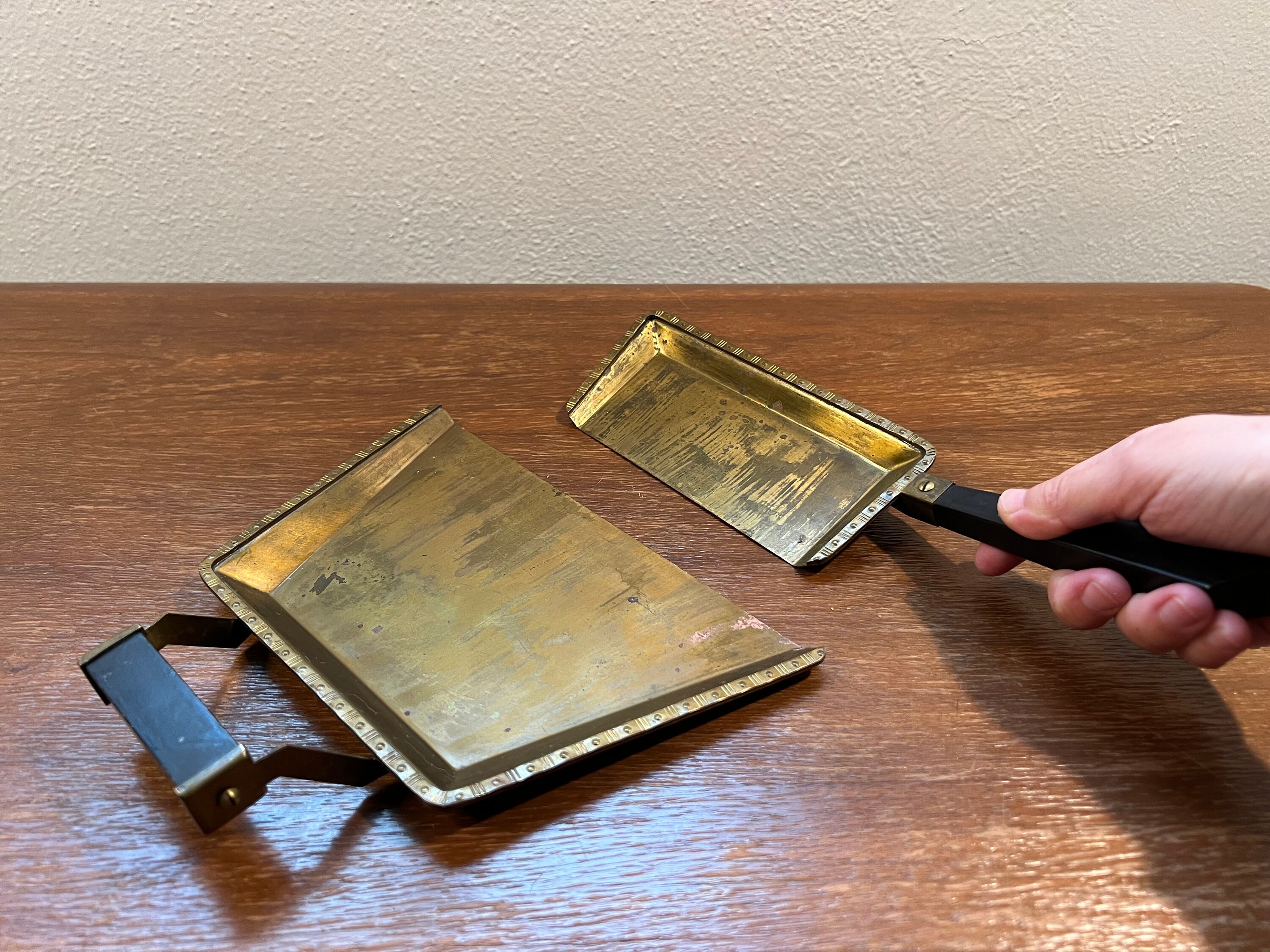 Antique 1910s-1920s S. Sternau & Co New York Brass Dust Pan Butler ...