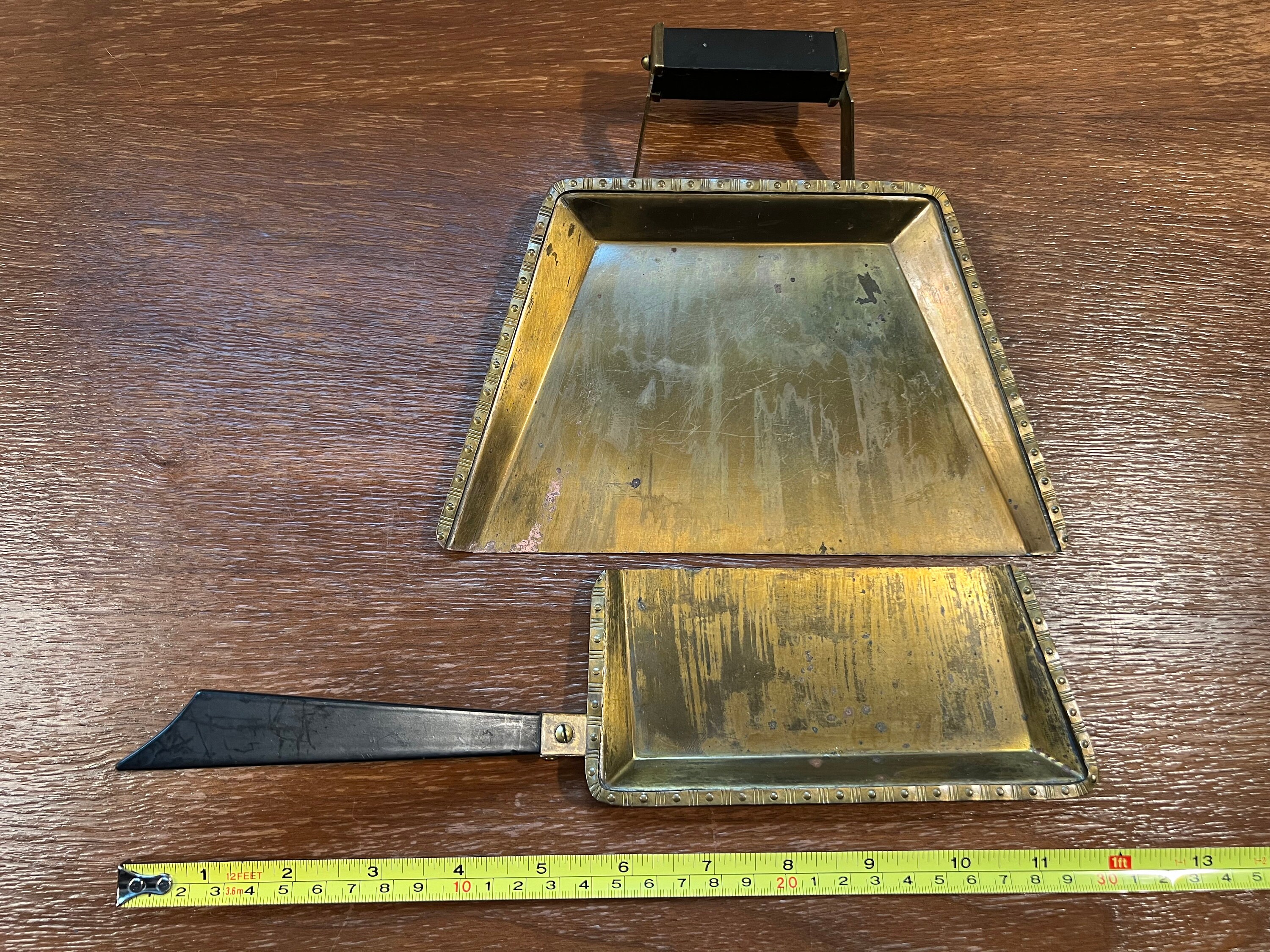 Antique 1910s-1920s S. Sternau & Co New York Brass Dust Pan Butler ...