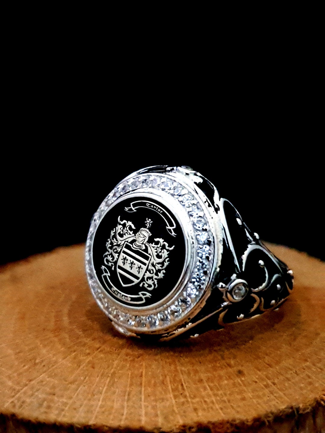 Custom Sterling Silver Family Crest Signet Ring - Etsy