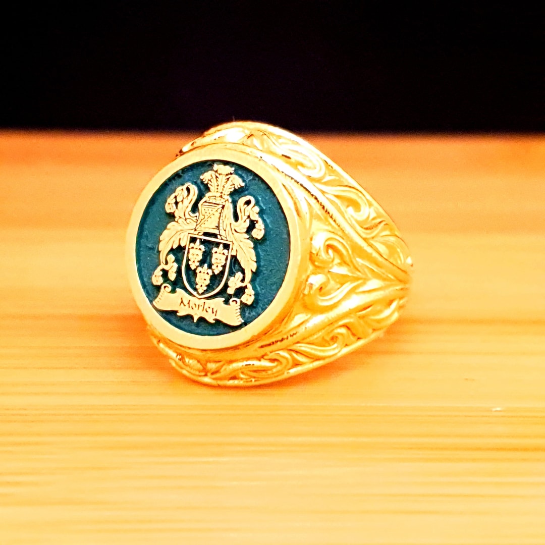Family Crest Signet Ring, Coat of Arms Signet Ring, Family Crest Rings ...