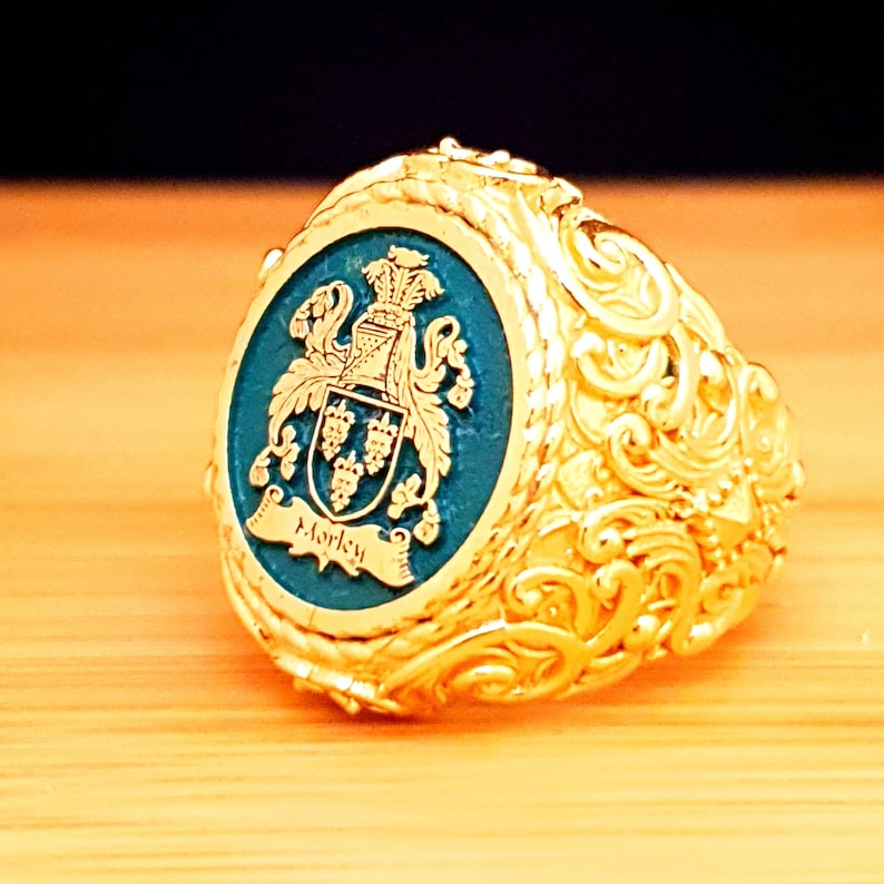 Personalized Family Crest Signet Ring: Sterling Silver, Gold Art - Etsy