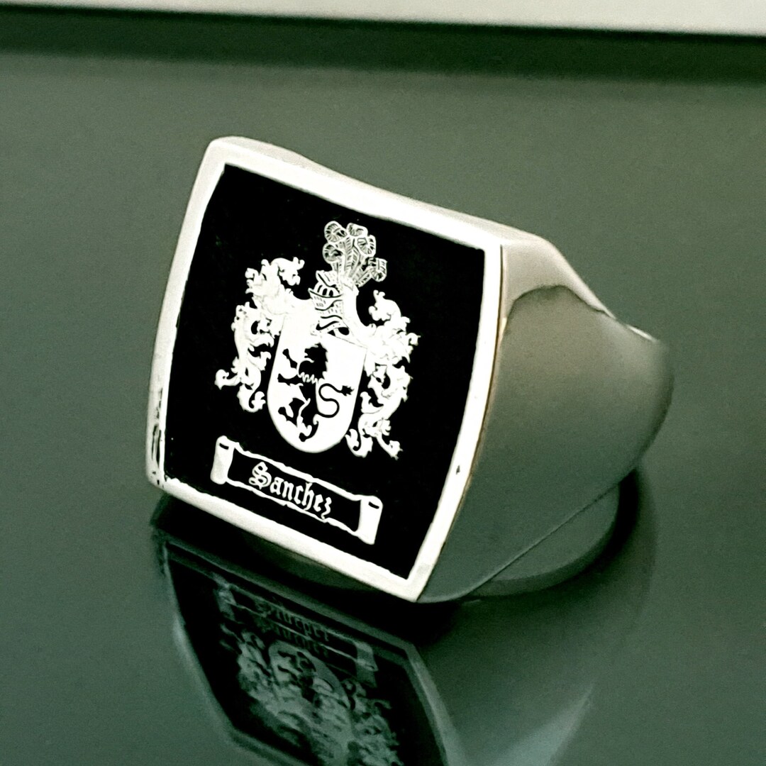 Family Crest Signet Ring, Coat of Arms Signet Ring, Family Crest Rings ...