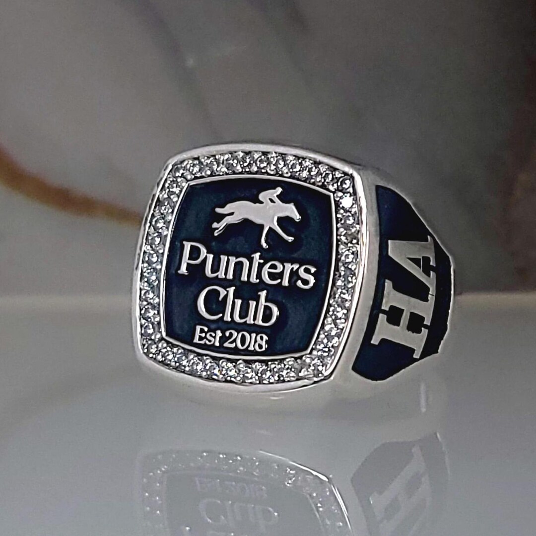 Family Crest & Coat of Arms Signet Ring, Custom Silver Rings for Men ...