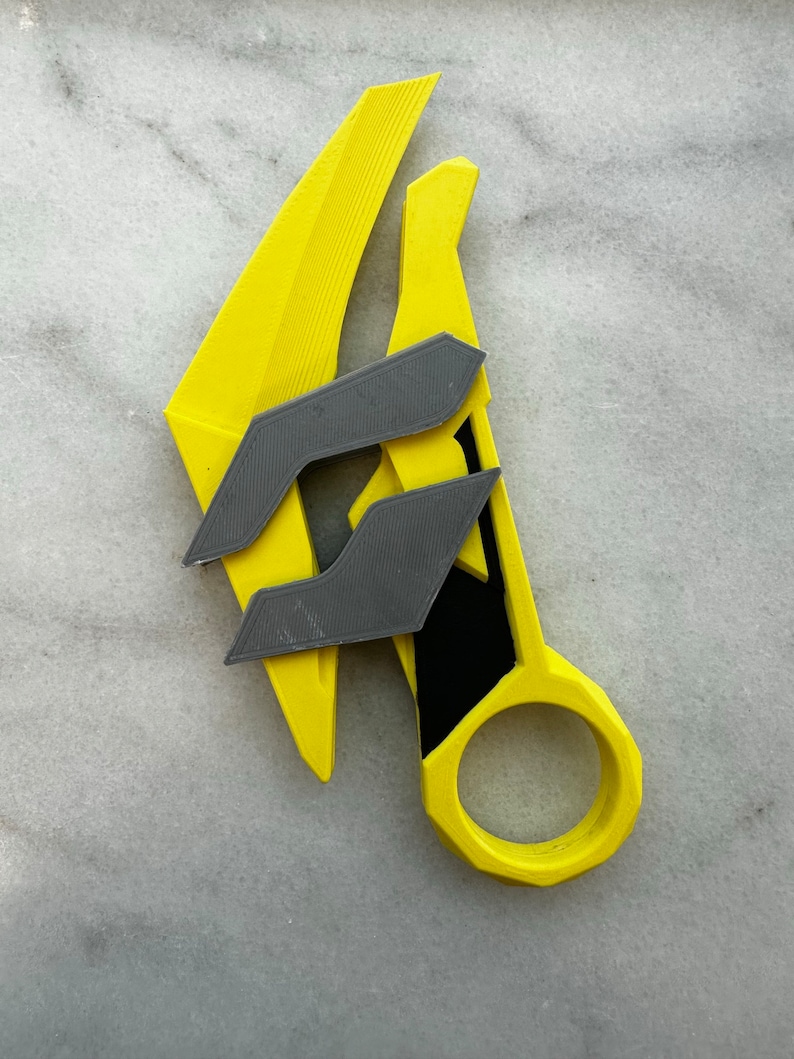 Valorant Prime 2.0 Karambit Cosplay Prop - Etsy UK