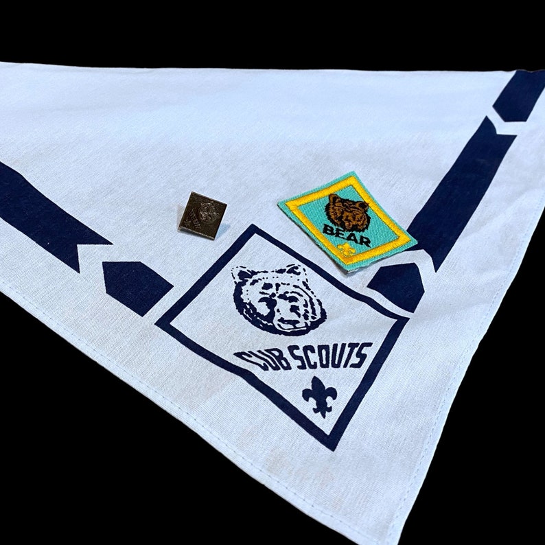 Boy Scout Uniform Essentials Vintage 90s Cub Scout BSA Neckerchiefs ...
