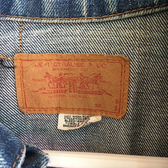 Vintage Red Tab Levi's Trucker Jacket - Dark Demin - Gem