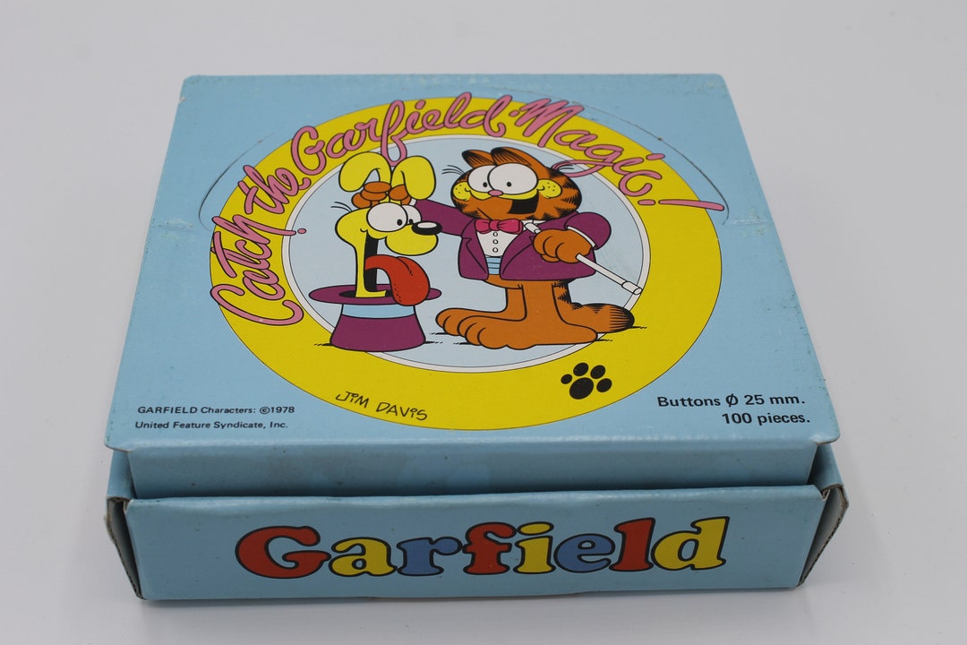 Store Display Box With 100 Garfield Buttons, Old Stock 1978 - Etsy