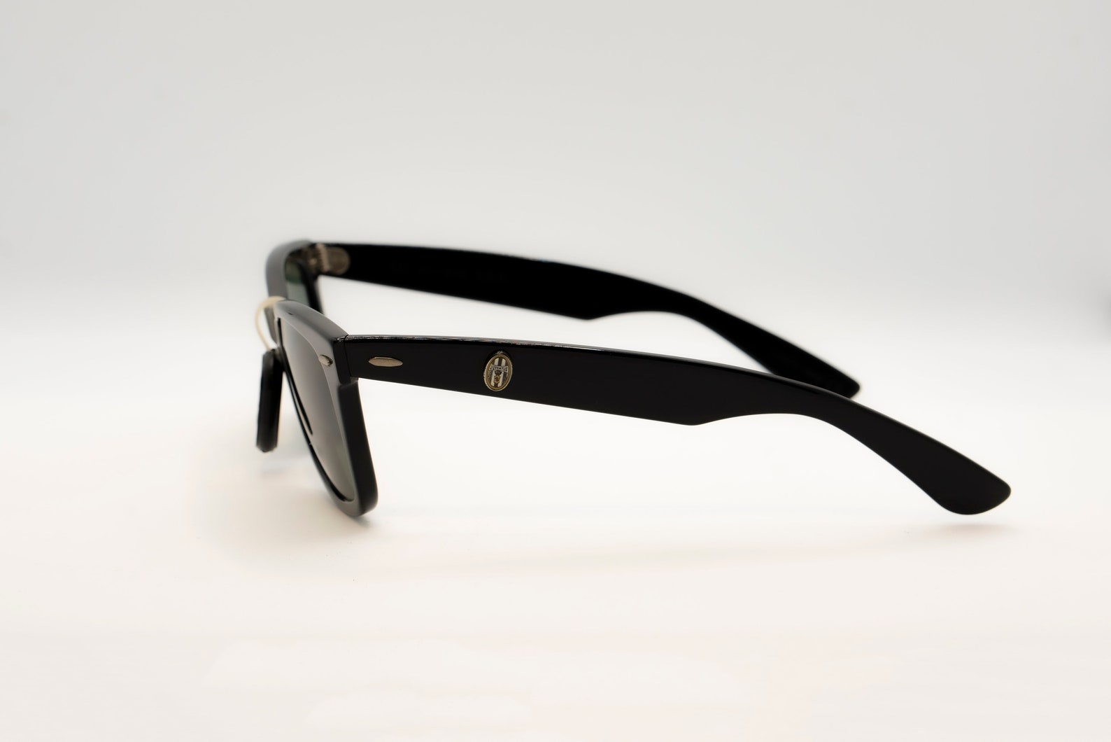 Ray Ban B&L Vintage Sunglasses NOS - JUVENTUS Limited Edition - Col ...